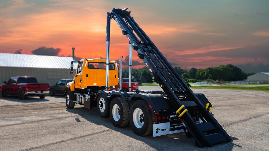 Explore our GALFAB Cable Hoists for Roll-off Trucks | Our Brands | Hiab