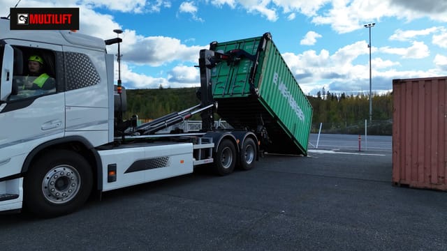 L2 Driver Support for Multilift | Assisted Autonomy by Hiab ...